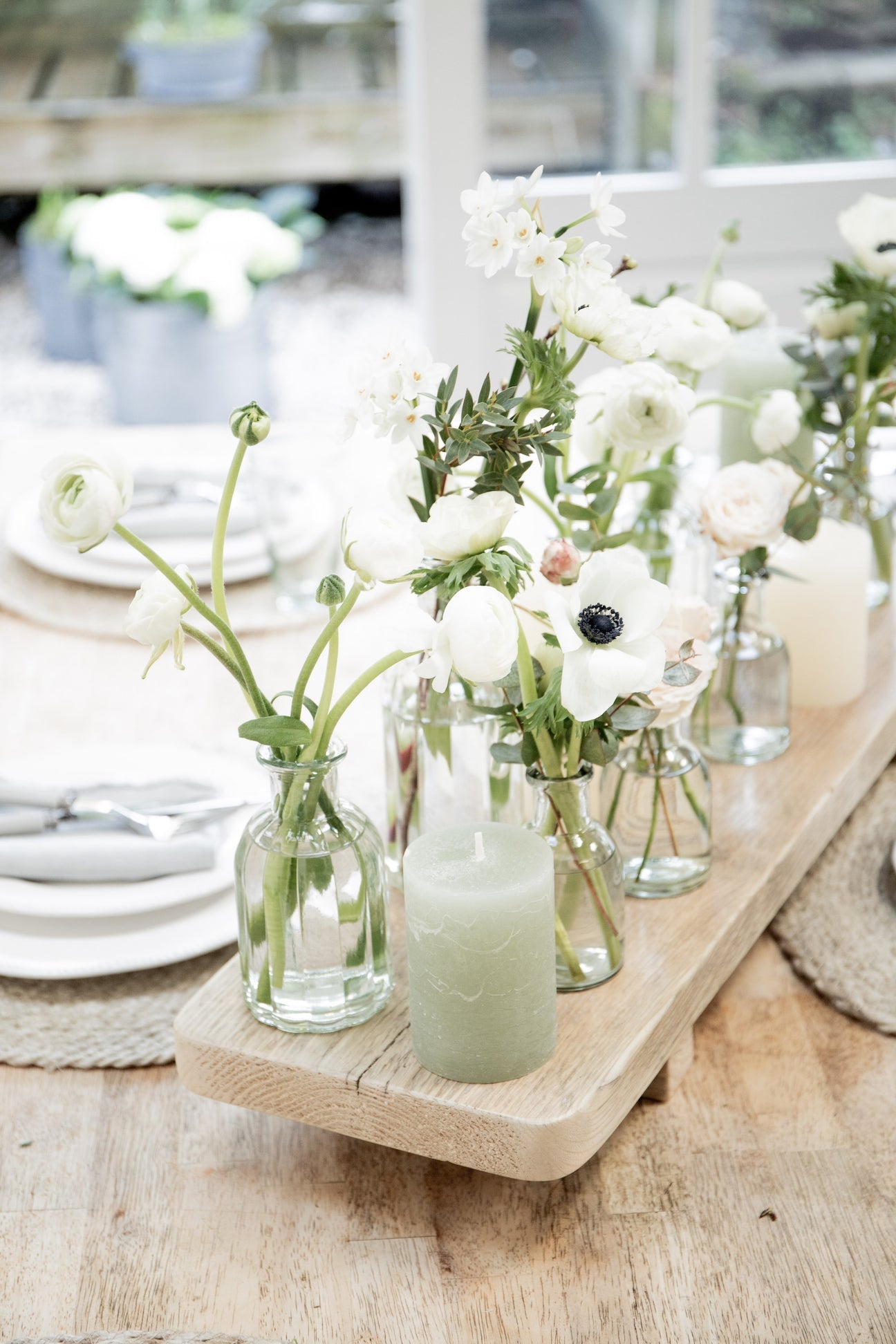 Reclaimed Wooden Board - For Vases Centrepieces – The Wedding of My Dreams