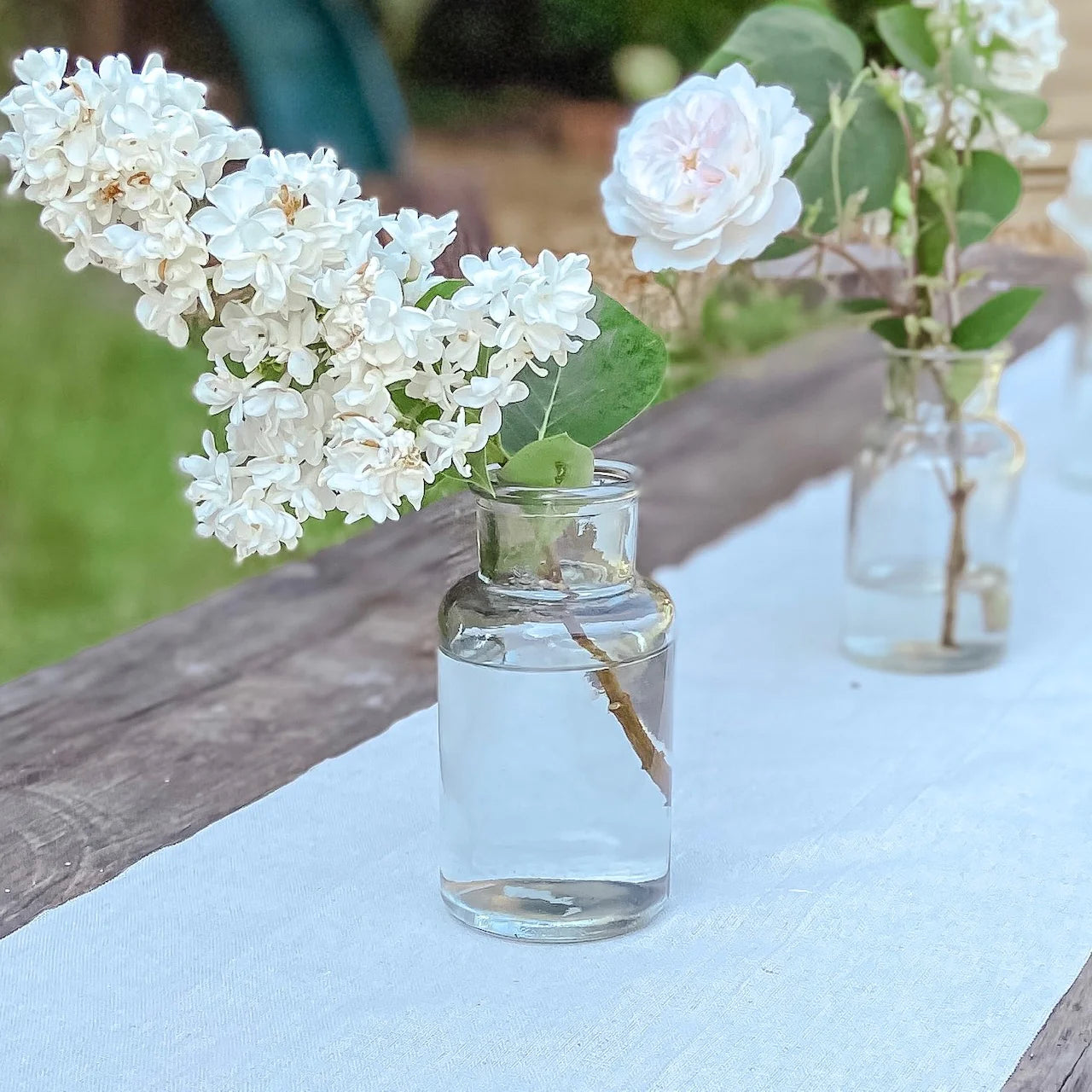 Botanical Bottle Vase (3 Sizes) - Wedding Vases – The Wedding of My Dreams