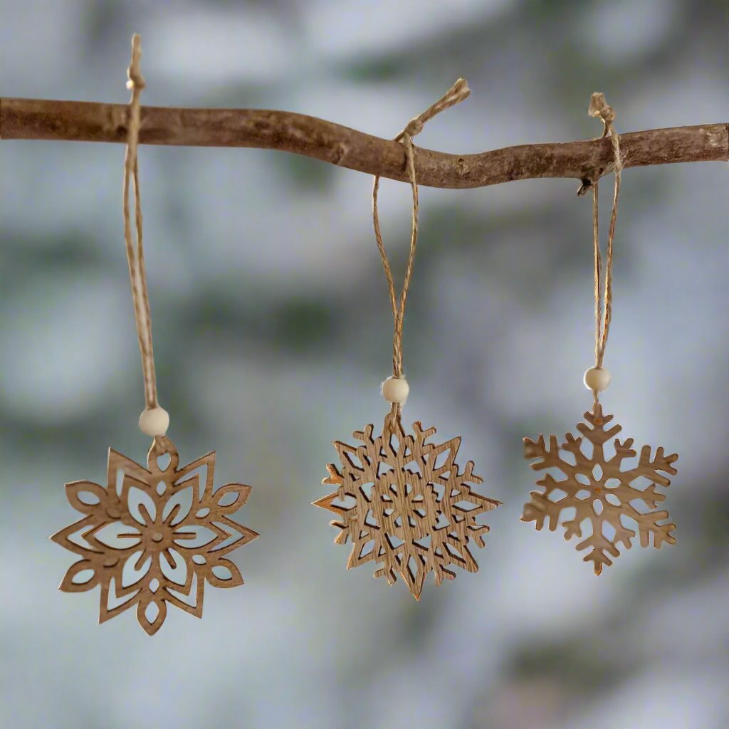 12 x Wooden Snowflakes, Tree Decorations - Scandi Christmas – The ...